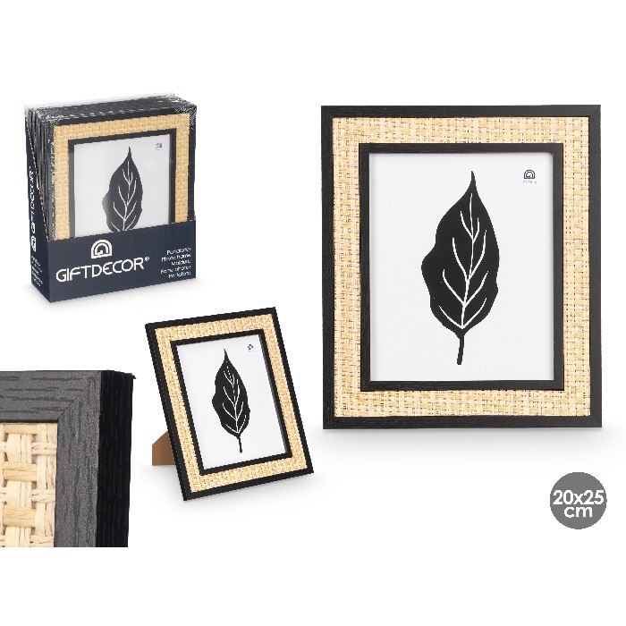 Malta Frames The Atrium