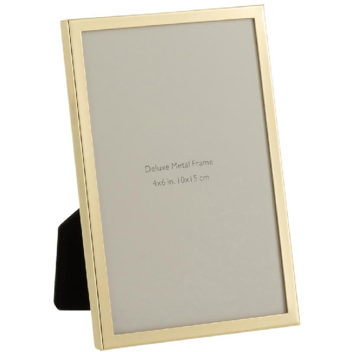 Malta Frames The Atrium