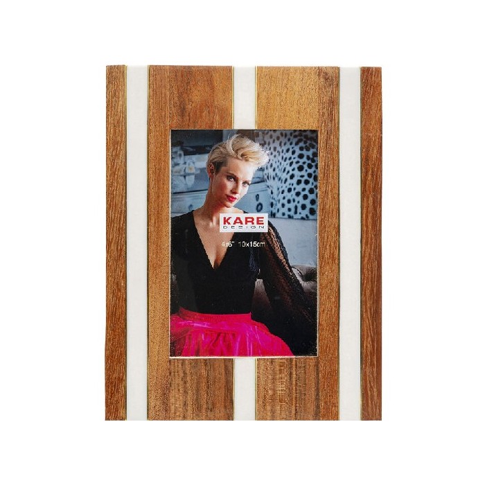 Malta Frames The Atrium