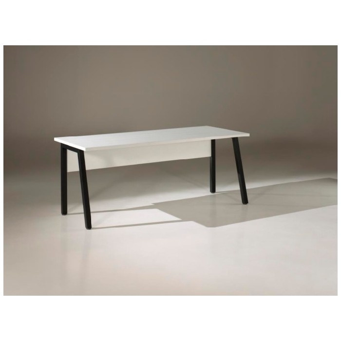 Malta Office Desks The Atrium